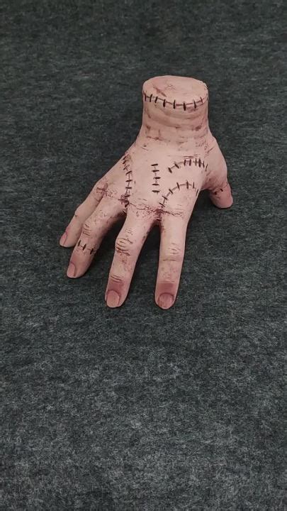 สยองขวัญวันพุธ Addams สิ่งน้ำยางมือของเล่น Addams ครอบครัวเรซิ่นหุ่นตก
