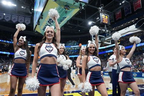 Energetic Cheerleader Photos From This Weekends Ncaa Basketball Tournament Games