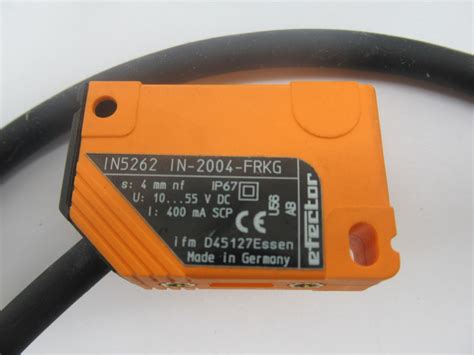 Ifm Efector In5262 Proximity Switch Inductive Sensor 4mm 10 55vdc 400ma New Industrial