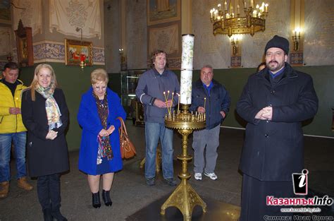 Казанлък инфо 01 03 2021 Реставрираха осветлението на Храм паметника „Рождество Христово