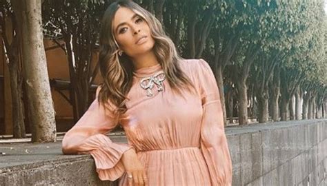 Galilea Montijo Aparece Usando Traje De Baño En El Programa ‘hoy Fama