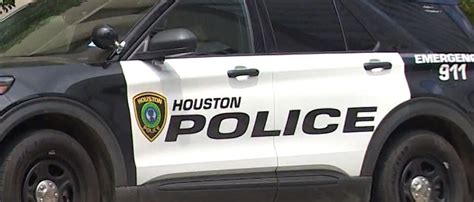 Houston Police Investigate Fatal Shooting On Westheimer Road Newsbreak