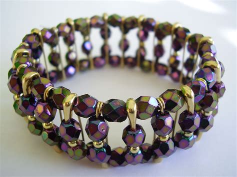 Make Your Own Beautiful Safety Pin Bracelets In 4 Fun Steps Craft