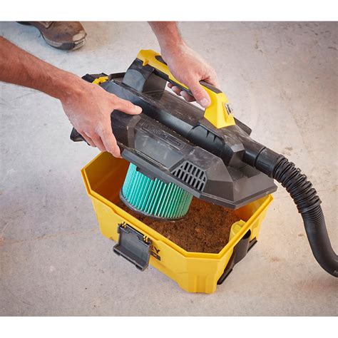 Aspiratore Per Solidi E Liquidi A Batteria 18v Solo Corpo Macchina