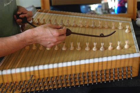 10 29火 新井孝弘ユザーン 北インド古典音楽ライブ タカギクラヴィア株式会社