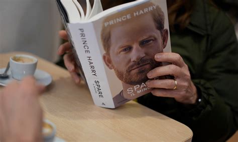 Luego De Semanas De Expectativa Ya Está A La Venta El Libro Del