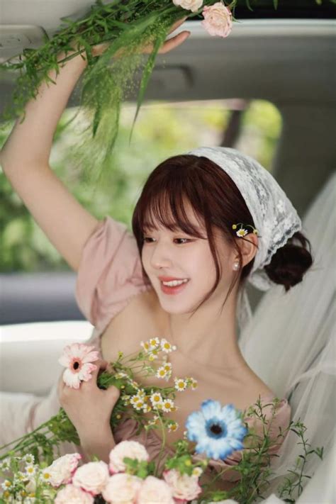 Pin Oleh Xiomara Di Rosy Zhao Orang Cantik Gadis Estetika Aktris