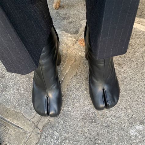 Pin By Ruby799 On Style Fashion Shoes Tabi Boots Black Heel Boots