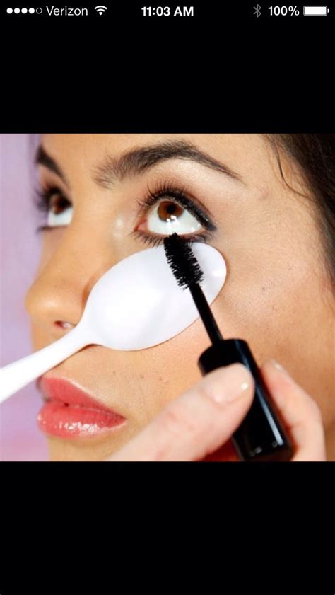 Spoon Mascara Trusper