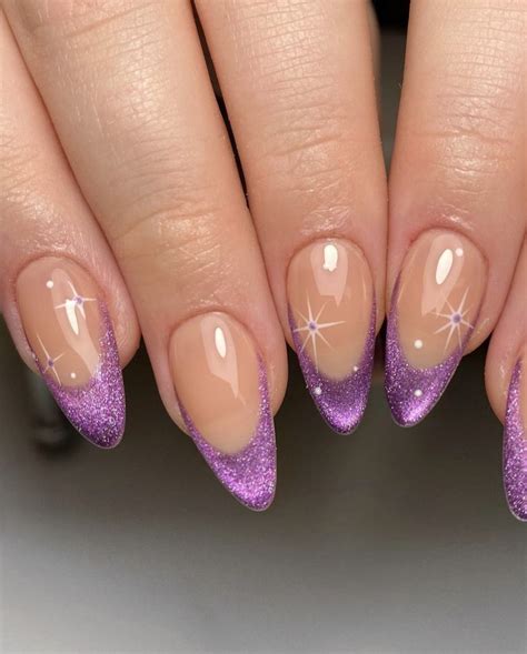 45 Stunning Cat Eye Nails For Your Next Manicure Colleen Hobson Velvet Nails Purple Nails