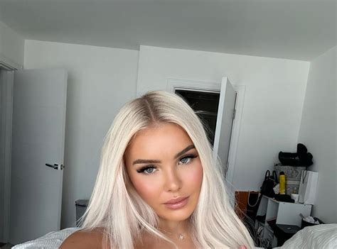 Anna Hunt Bio Age Height Wiki Model Sport Girls Bio