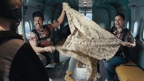 Makemytrip Unveils New Campaign Featuring Alia Bhatt And Ranveer Singh