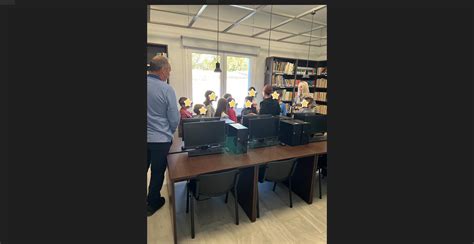 ΕΠΙΣΚΕΨΗ ΣΤΗ ΔΗΜΟΤΙΚΗ ΒΙΒΛΙΟΘΗΚΗ ΚΕΝΤΡΟ ΜΟΥΣΙΚΗΣ ΜΑΚΡΟΧΩΡΙΟΥ 2o