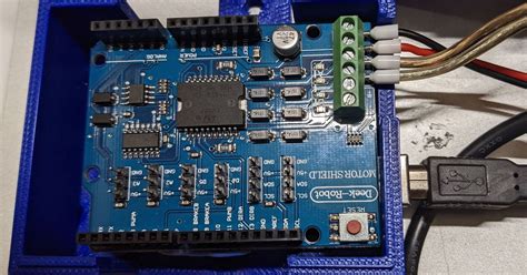 Arduino UNO Case With Room For L298 Motor Shield By Nebbish Download Free STL Model