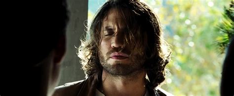 Auscaps Edgar Ramírez Shirtless In Domino