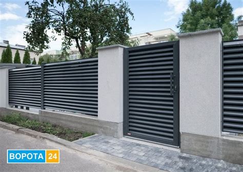 Заборы металлические с установкой – Оцинкованные ограждения жалюзи на ...