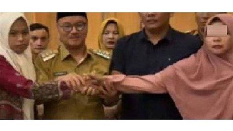 Wajah Guru Supriyani Salaman Dengan Aipda Wh Dan Istrinya Disoroti