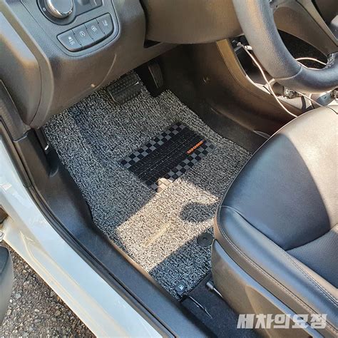 세차의요정출장세차 흙먼지와 이물질이 가득했던 차량 내부가 세차의요정 을 만나 이렇게 깔끔히 변신