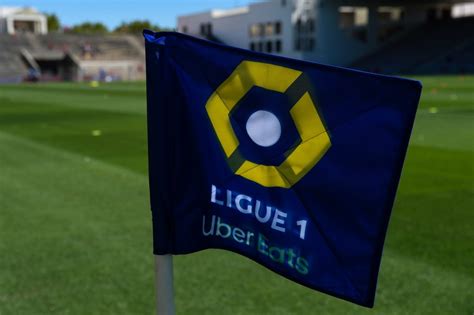 Qui Vend Le Plus De Maillots à Son Nom Dans Chaque Club De Ligue 1