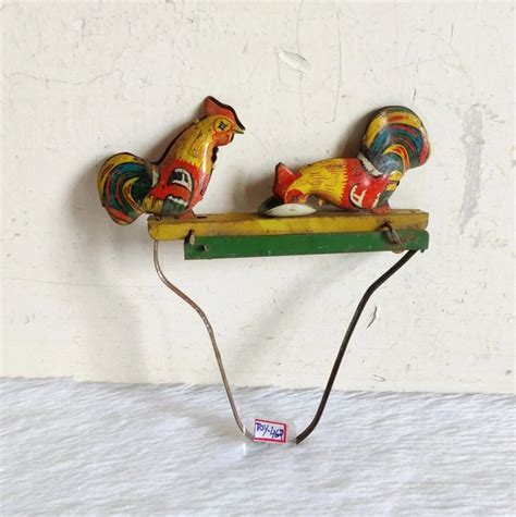 1960s Vintage Handheldb Rooster Chicken Pecking Decoative Litho Tin Toy Toy462 £9702 Picclick Uk