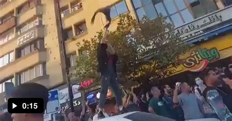Women On A Car Takes Off Her Hijab In Front Of Iranian Police 9gag