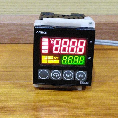 【やや傷や汚れあり】オムロン Omron Temperature Controller E5cn Ct 温度調節器 送料無料の落札情報詳細