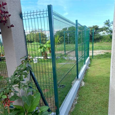 3d Curved Security Welded Bending Wire Mesh Fence Decorative Galvanized