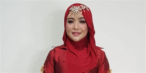 Welcoming The Holy Month Of Ramadan Singer Novi Alya Launches Latest
