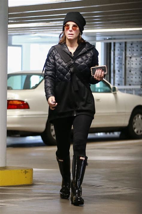 Sandra Bullock Style Clothes Outfits And Fashion Celebmafia