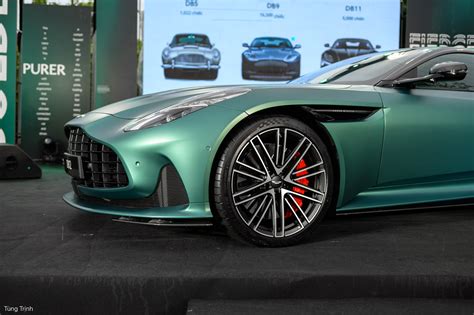 Aston Martin DB12 ra mắt thị trường Việt Nam giá từ 19 5 tỷ Đồng