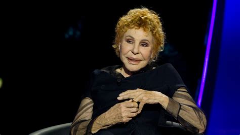Ornella Vanoni A Belve Ho Fatto Soffrire Le Donne Che Ho Amato