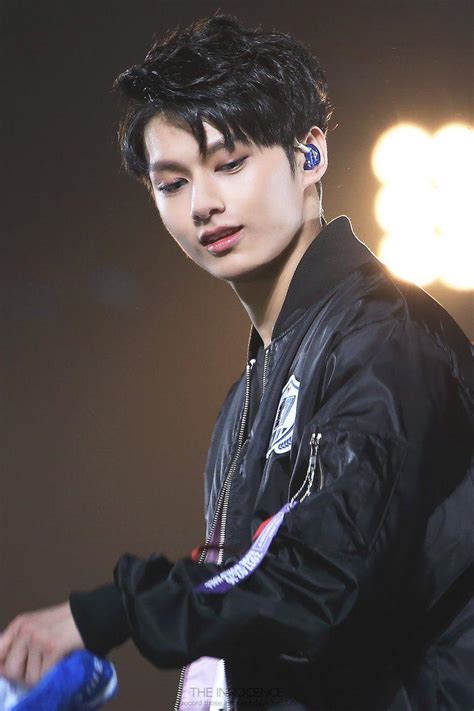 Wen Junhui Phone Wallpapers Wallpaper Cave