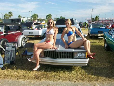 Pin By D I T1984 On Classic Cars And Girls Chevrolet Malibu Chevrolet