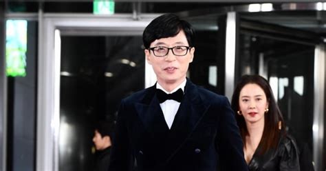 포토 유재석 멋진 모습으로 등장 2019 Sbs 연예대상