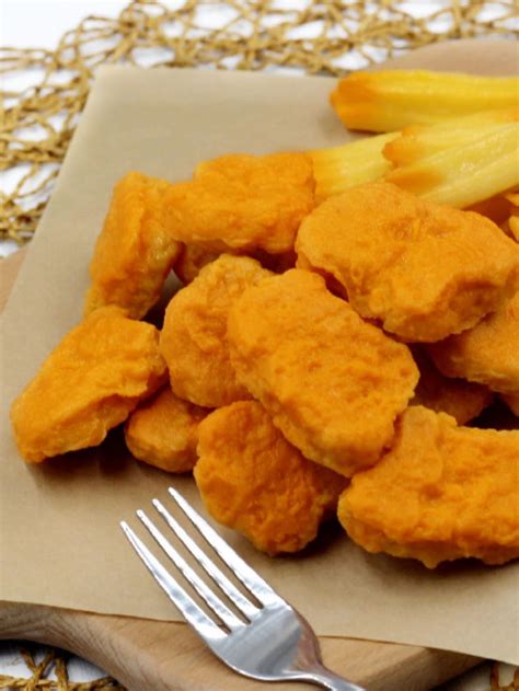 1pc Realistic Fried Chicken Nuggets And Golden Chicken Nuggets And French