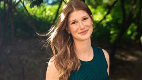 Meet Microsoft Founder Bill Gates Melinda Gates Glamorous Eldest
