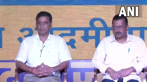 Amit Palekar Is Aaps Cm Candidate In Goa Arvind Kejriwal Announces