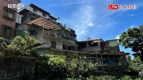 國產署證實 黃國昌住家一整排都非法佔用國有地民眾提供 Youtube