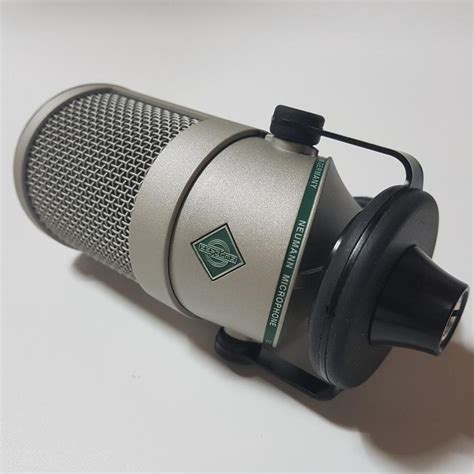 Speaker Amplifier 노이만 다이나믹마이크 방송용마이크 Bcm 705 콘덴서마이크 On Bunjang With