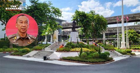 ตร รอต้อนรับ ต่อศักดิ์ กลับเข้าทำงาน พร้อมคืนชื่อ สุรเชษฐ์ ในทำเนียบผู้บริหาร