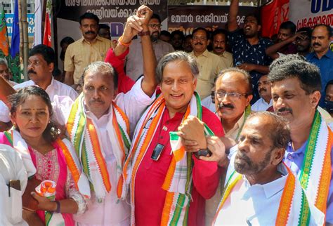 Kerala Congress Shashi Tharoor Dilemma Opinion Analysis News