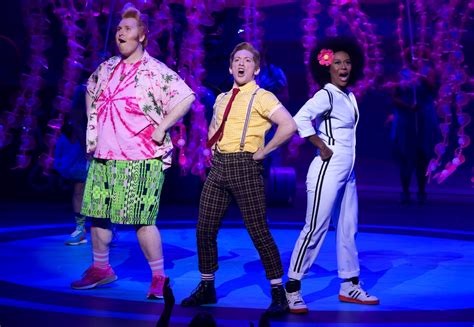 Nickalive Premiere Of The Spongebob Musical Live On Stage