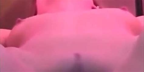 Solarium Voyeur Blonde Open Legs