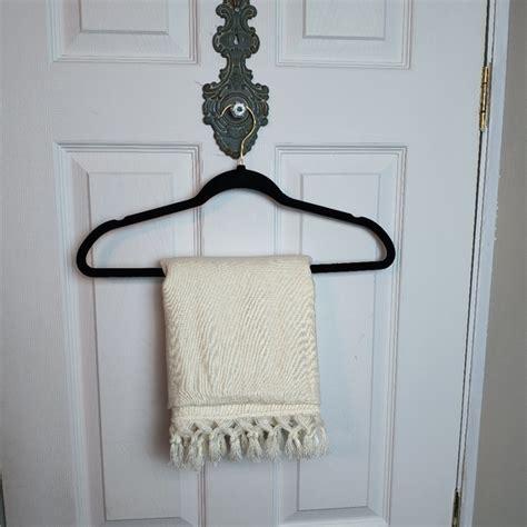Dining Pottery Barn Fringed Linen Knotted Table Runner Large 22x126
