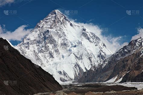 乔戈里峰——世界第二高峰。