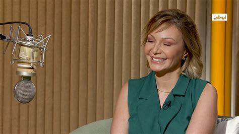 نادين تحسين بيك من أب مسلم وأم مسيحية، ماذا قالت عنهما؟ نادين