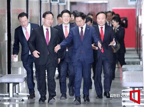 친윤 일색 새 지도부확장성 새 우려로 아시아경제