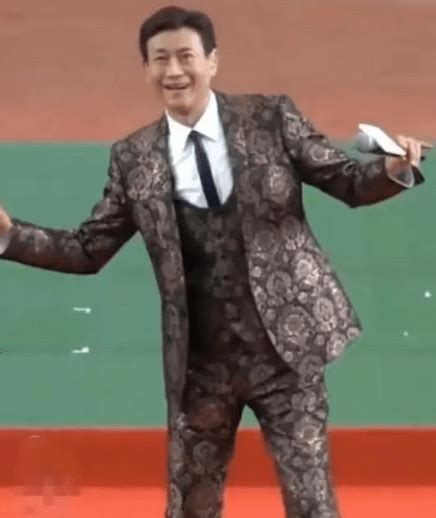 郑少秋和沈殿霞离婚娶官晶华，34年后再看这段感情没那么简单表演继父陆慧如