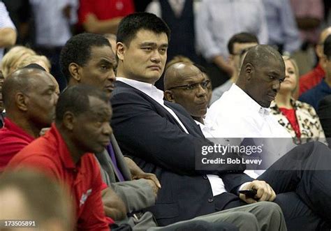 Hakeem Olajuwon Ralph Sampson Photos And Premium High Res Pictures