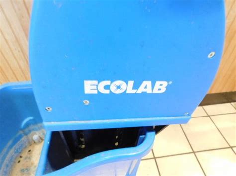 Commercial Grade Ecolab Mop Bucket And Wringer